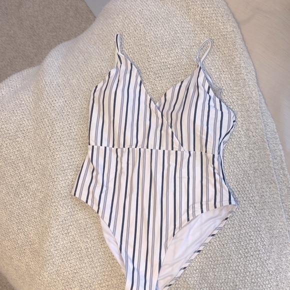 Cupshe | Swim | Womens Black White And Grey Striped One Pice Swimsuit ...